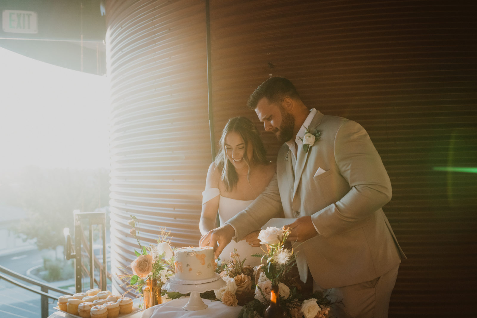 How to Throw a Reception After Eloping | Complete Guide - Emilee Setting